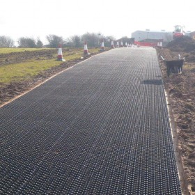 Bodpave 85 – Plastic Cellular Pavers – Groundtrax